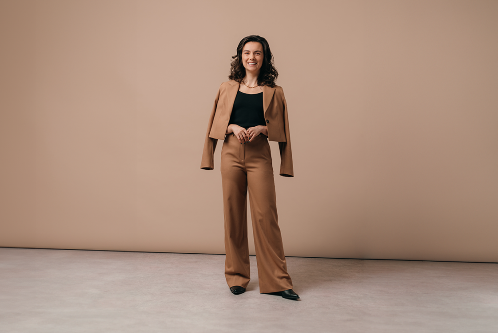 Claire Thomas Talks Rugby, Women in Sports, and Her Favourite Trench ...